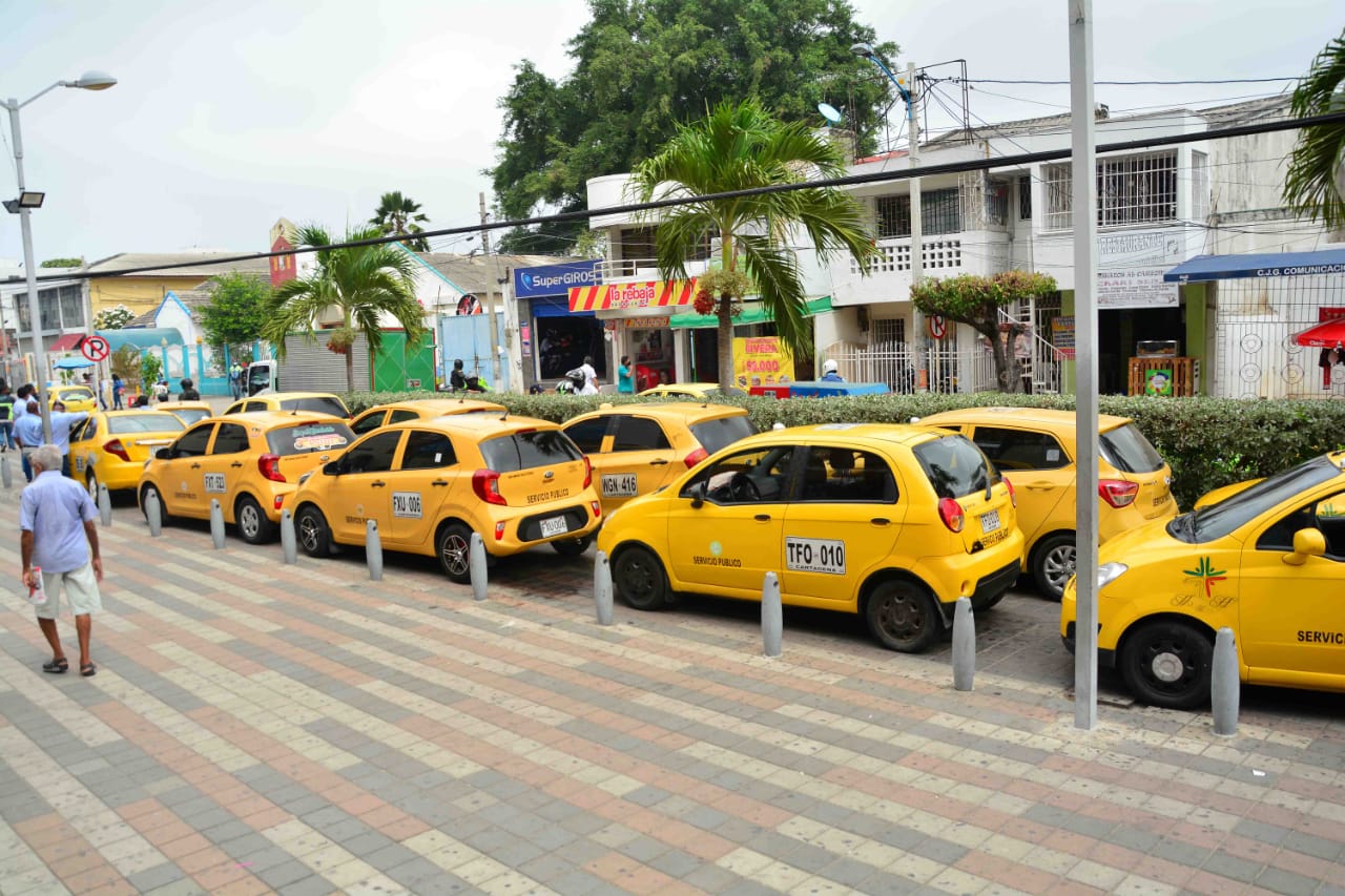 Carrera mínima de taxi en Cartagena subió a $7.800 - Visor Caribe