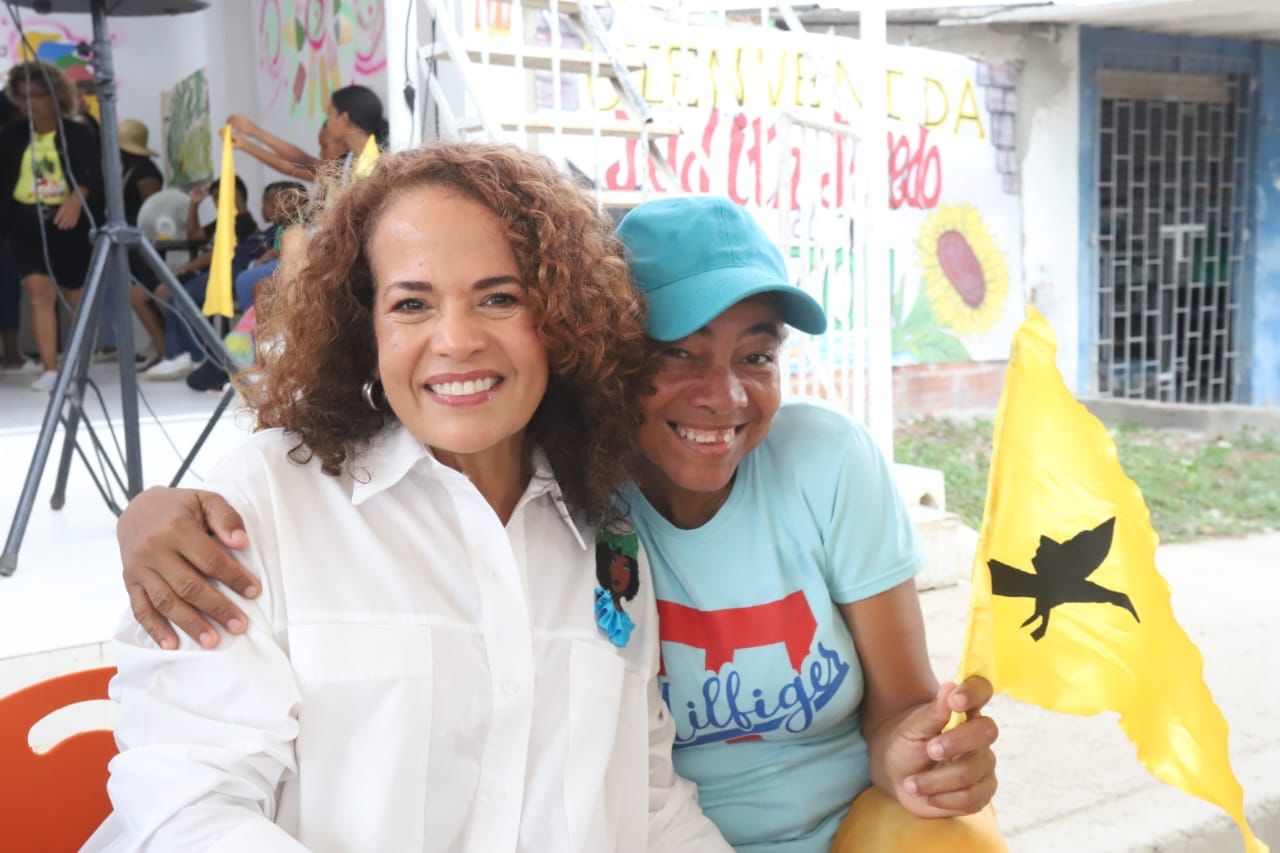 El Pozón le dijo SÍ a Judith Pinedo y van con ella a la Alcaldía ...